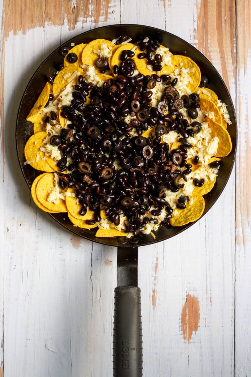 Black Bean Nachos (Vegetarian) - Champagne Tastes®