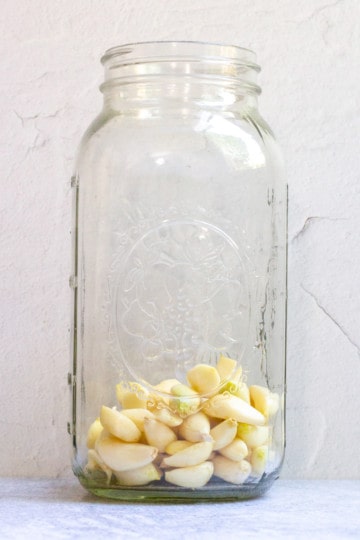 Fermented Garlic (Easy Lacto Fermentation) - Champagne Tastes®