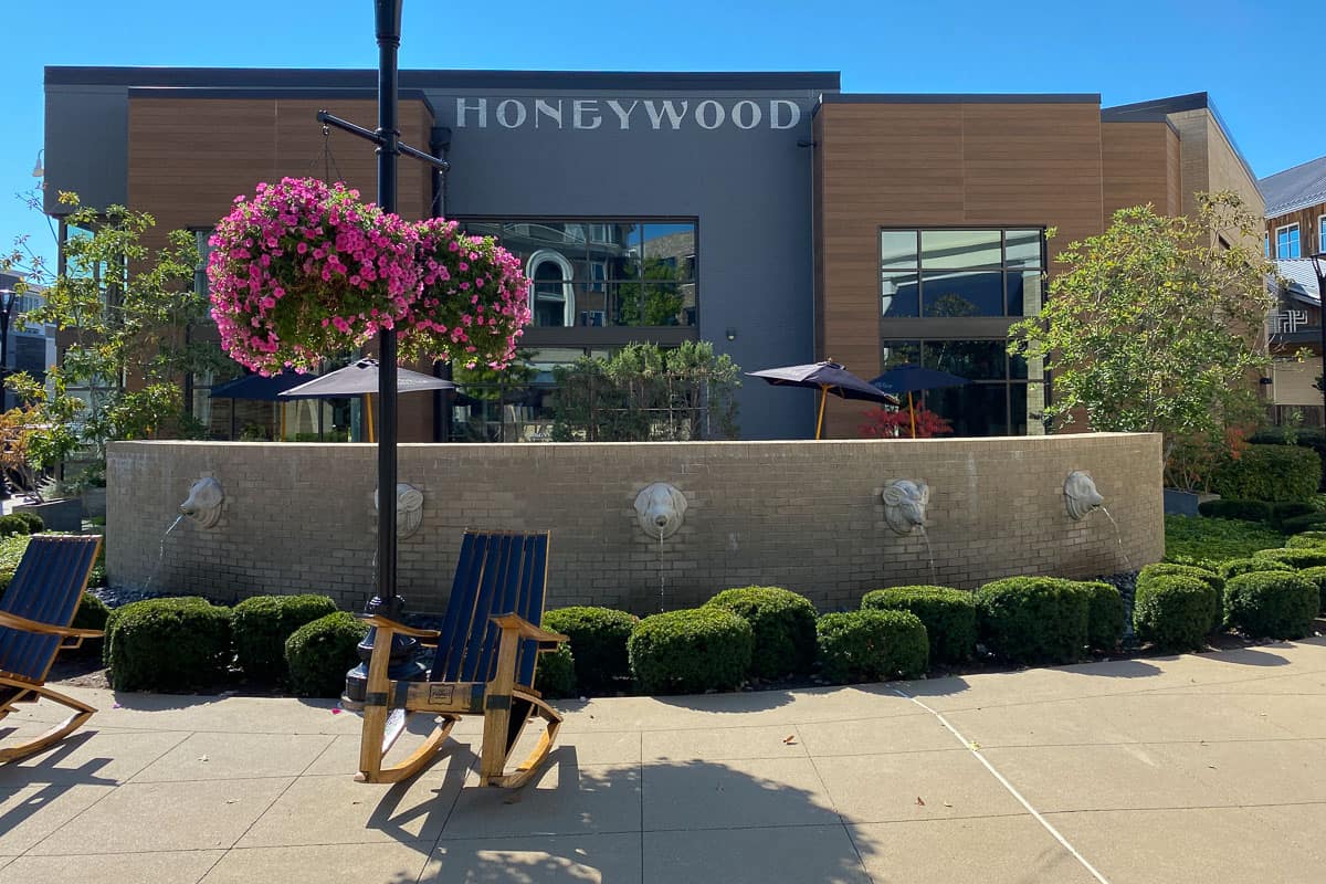 Honeywood (Lexington, KY) - Champagne Tastes®