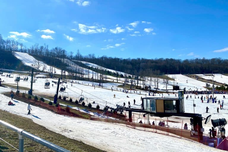 Perfect North Slopes (Lawrenceburg, IN) - Champagne Tastes®