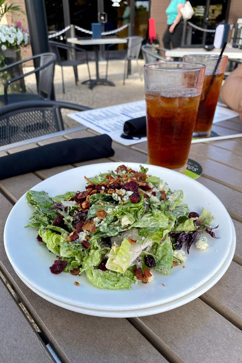Bru Burger Bar (Lexington, KY) - Champagne Tastes®