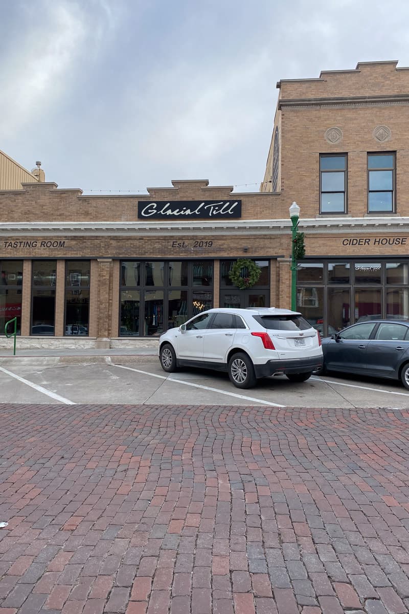 Glacial Till Cider House (Ashland, NE) - Champagne Tastes®
