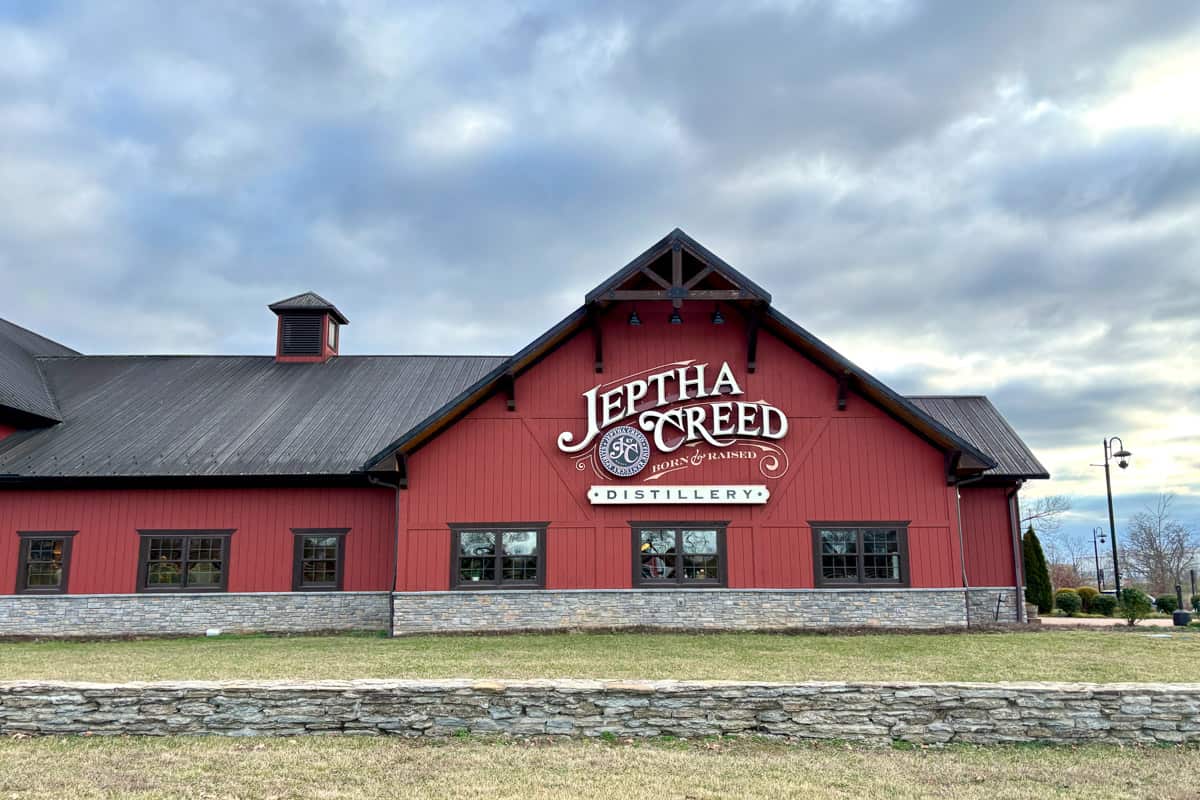 Jeptha Creed Distillery (Shelbyville, KY) - Champagne Tastes®