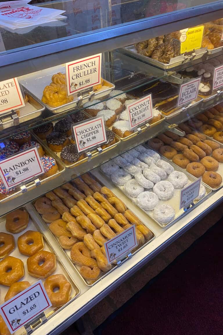 The Donut Friar (Gatlinburg, TN) - Champagne Tastes®