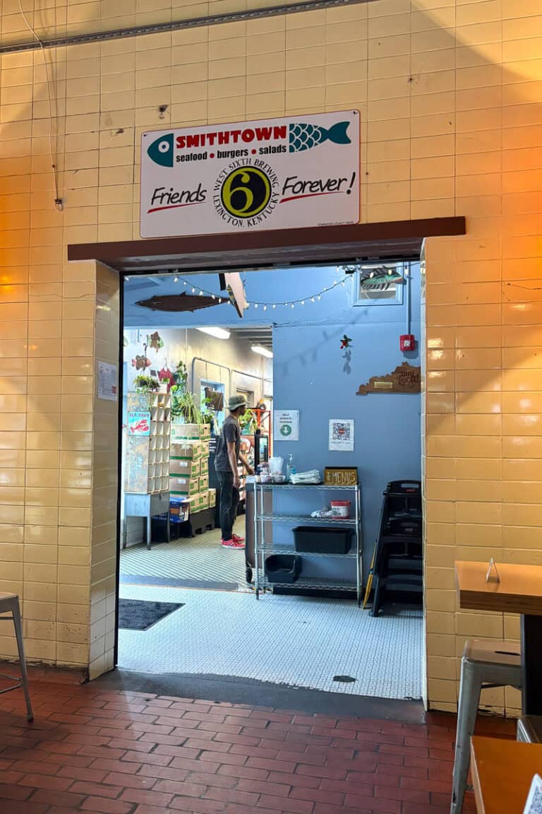 Smithtown Seafood (Lexington, KY) - Champagne Tastes®