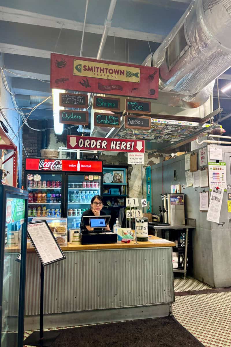 Smithtown Seafood (Lexington, KY) - Champagne Tastes®