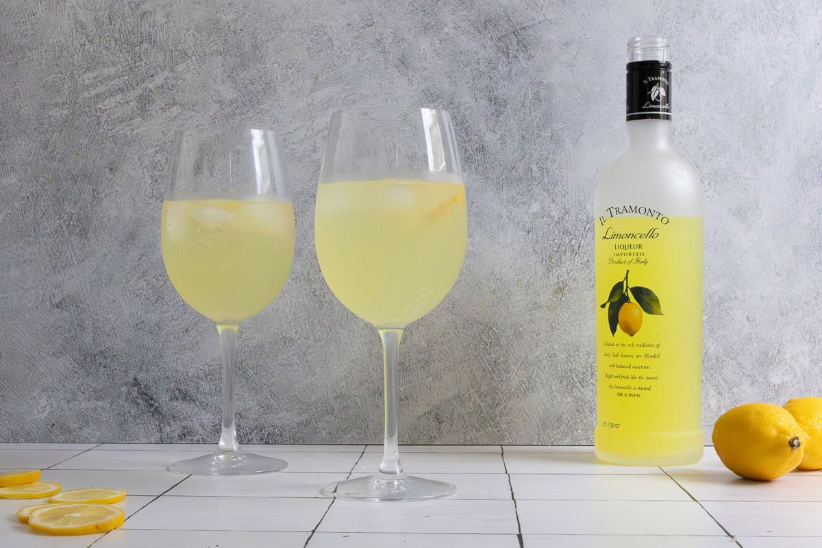 Limoncello Spritz - Champagne Tastes®