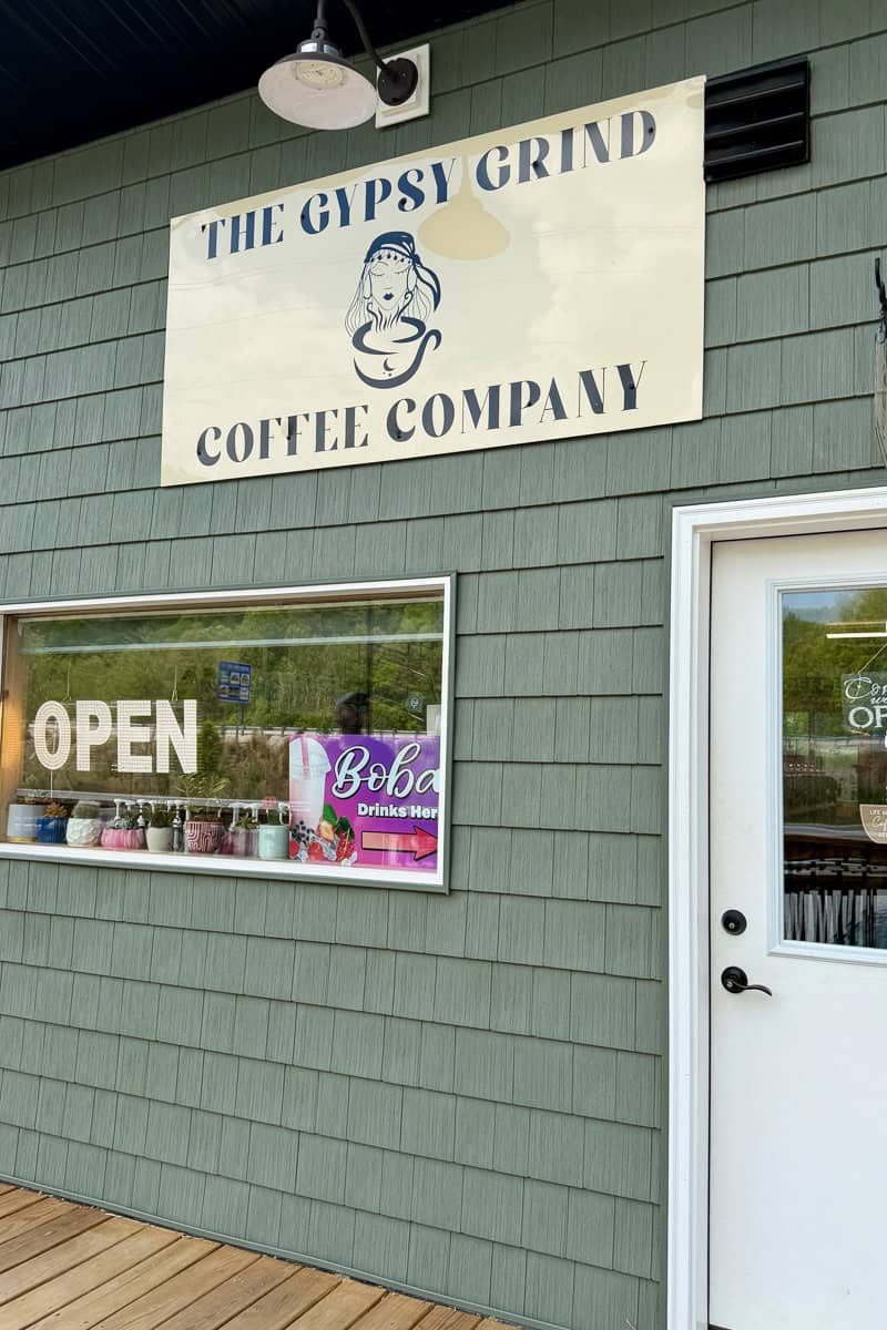 Coffee Shops in Red River Gorge - Champagne Tastes®